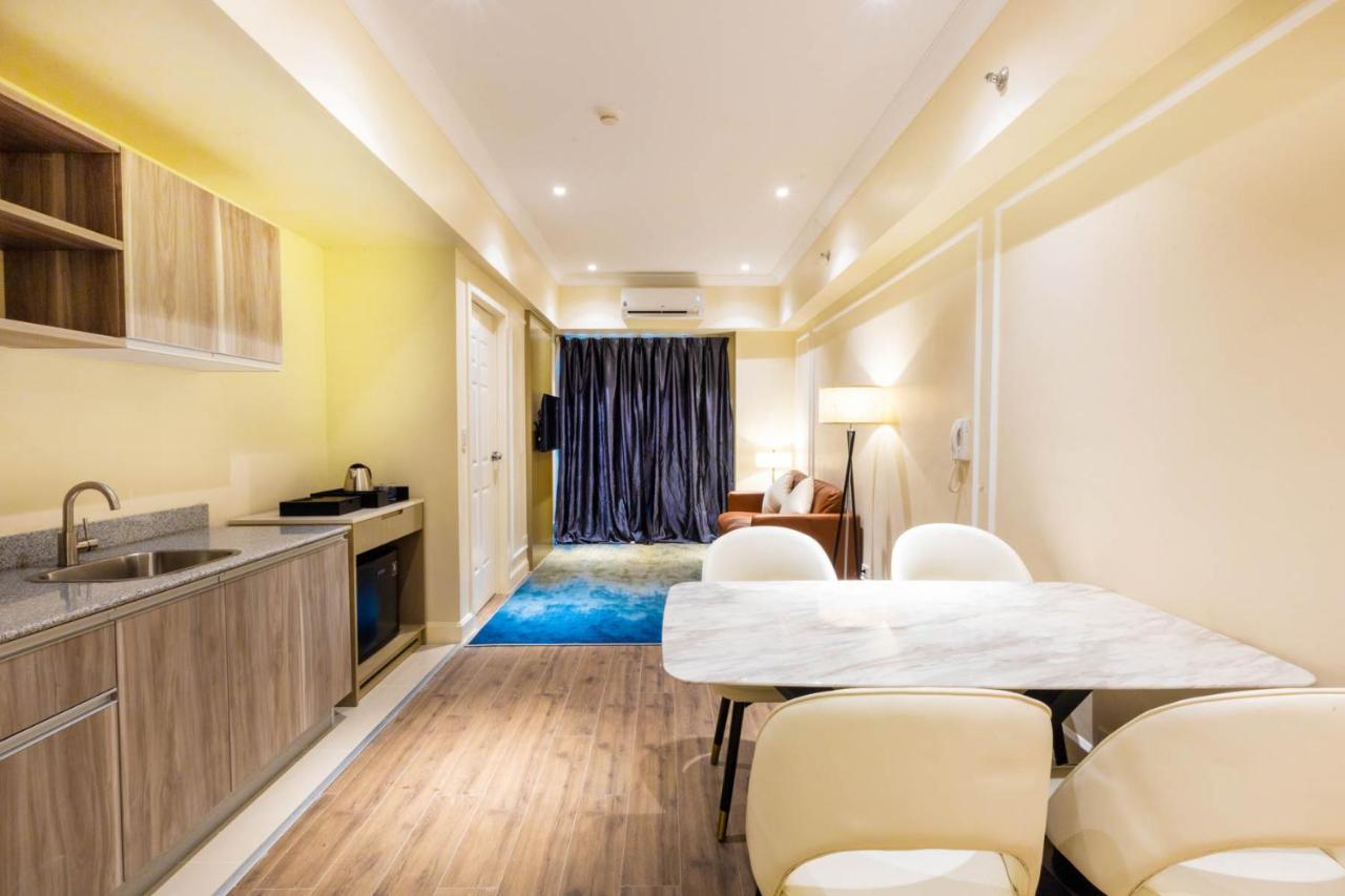 NOBLE CEBU HOTEL, CEBU